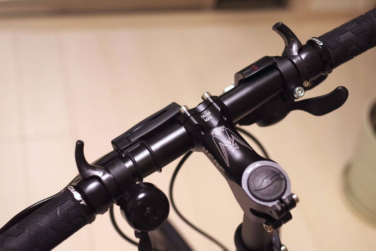 フラットバーのアップデート「CARBON TOGS」を導入・インプレ – ゆるふ